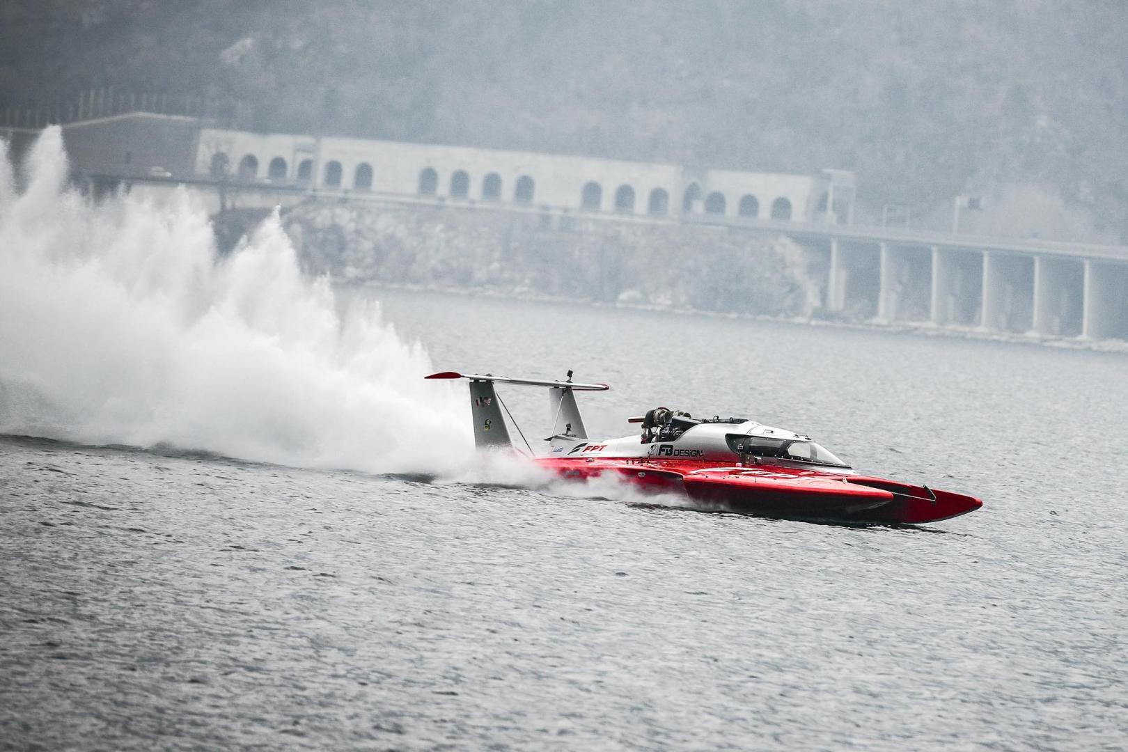 Pressmare | Fabio Buzzi torna e stabilisce il nuovo diesel powerboat ...