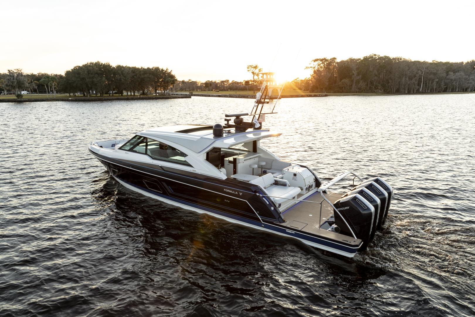 Pressmare | Mercury Marine introduces the all new V12 600hp Verado engine