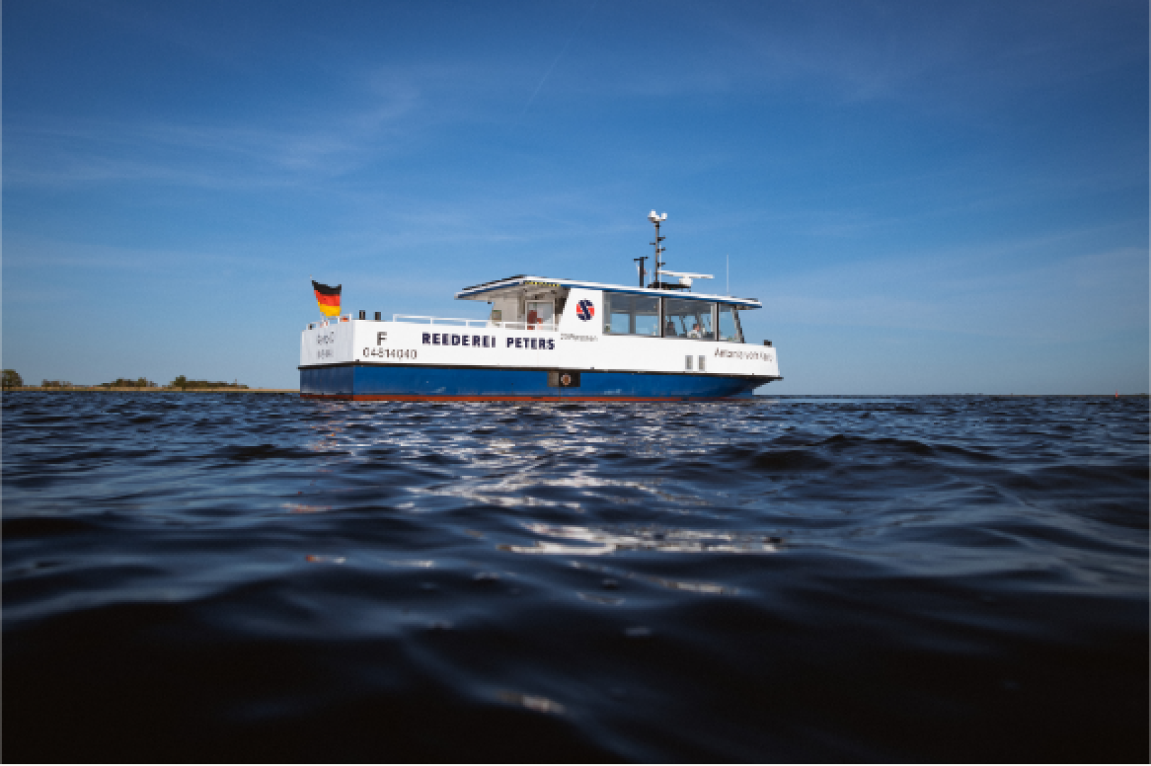 Pressmare | New passenger ferry is powered by the sun and Torqeedo