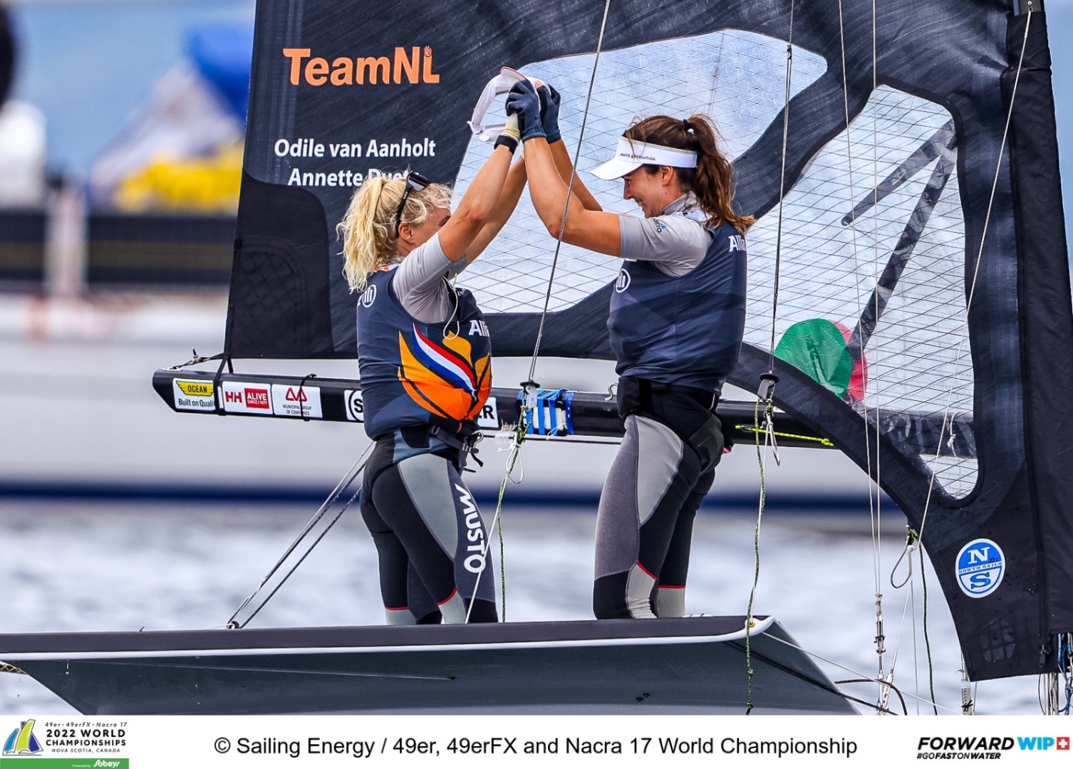 Pressmare | A Double Dutch defense of skiff titles