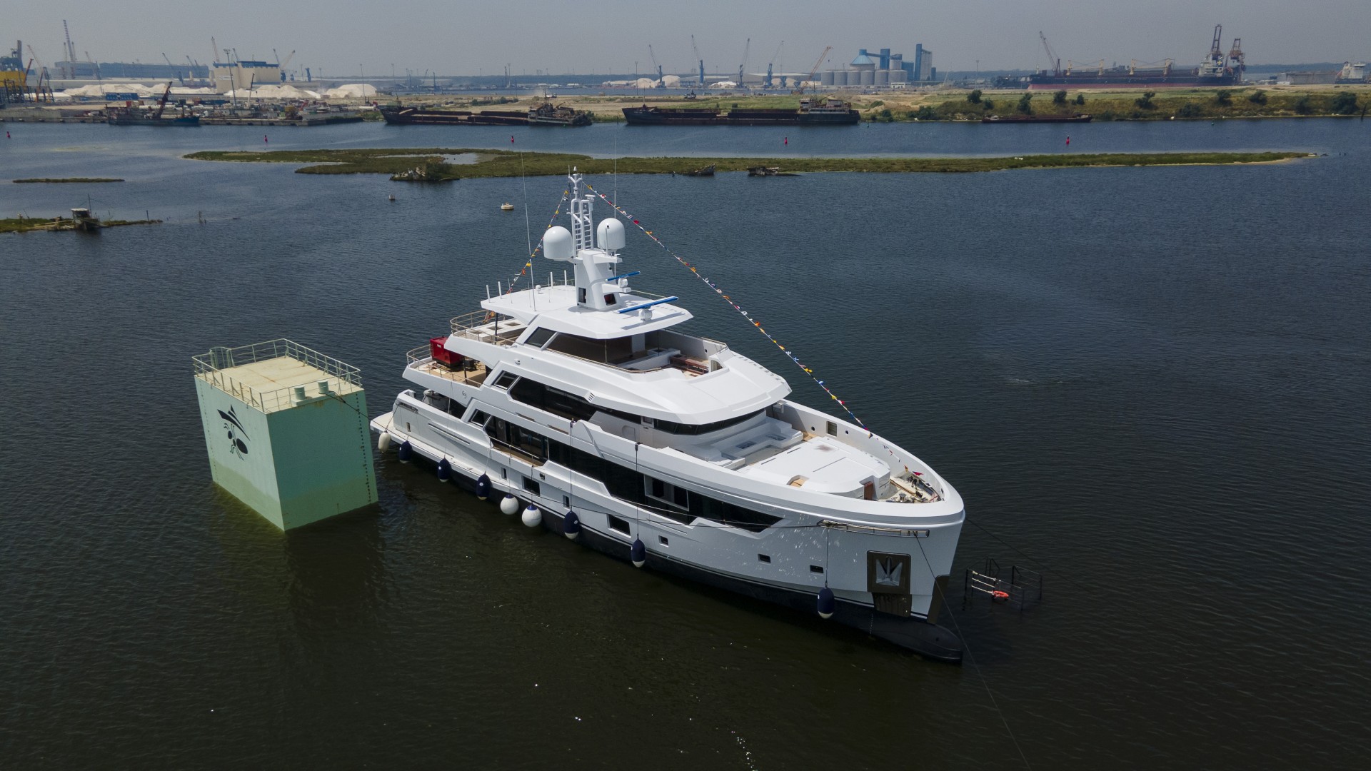Pressmare | Rosetti Superyachts' second vessel launched: RSY 38M EXP