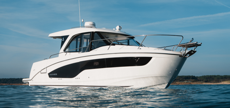 Pressmare | New Antares 9: Beneteau reinvents the weekender of reference