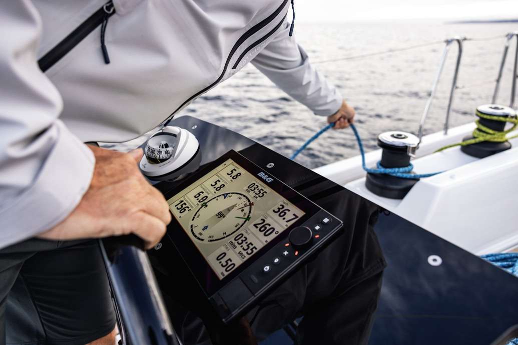 Pressmare | Da B&G arriva il nuovo chartplotter Zeus SR