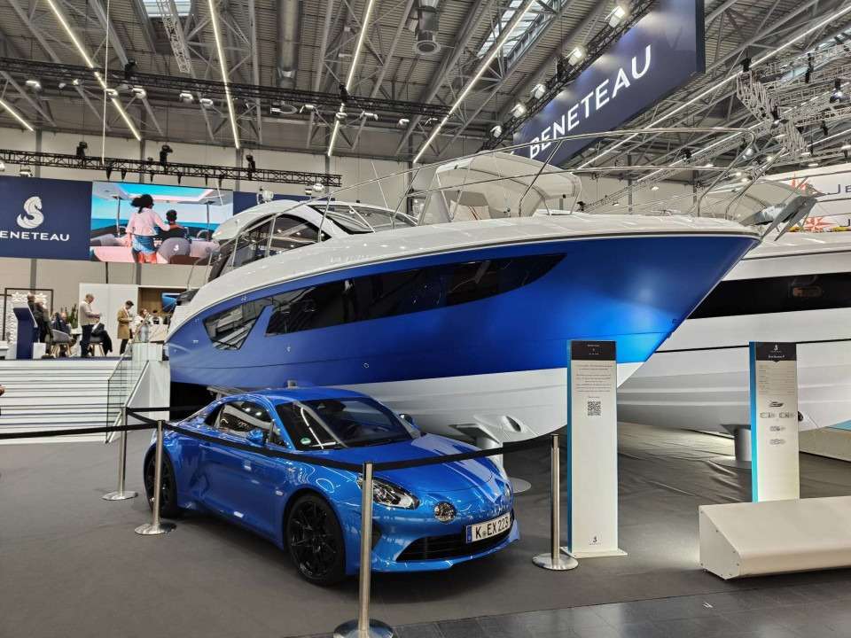 Pressmare | Alpine and Beneteau: First Boats to Be Unveiled in the ...