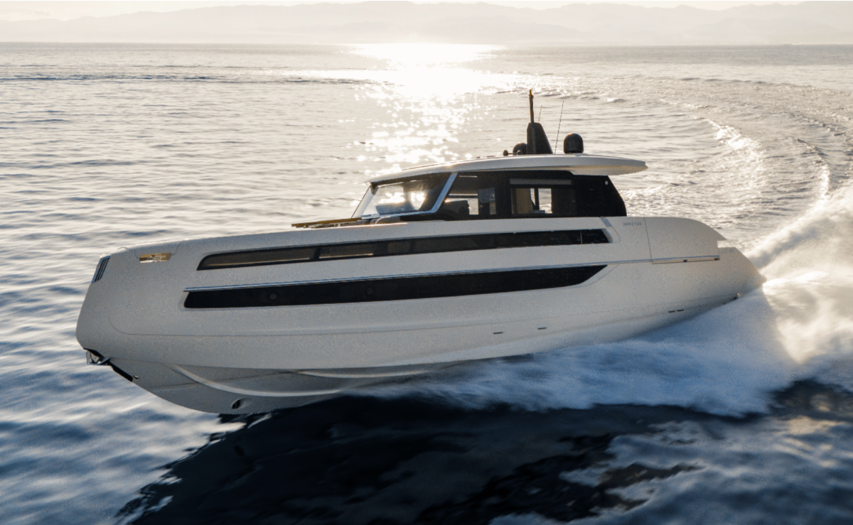 Pressmare | Invictus ST550, the new flagship where classic elegance ...