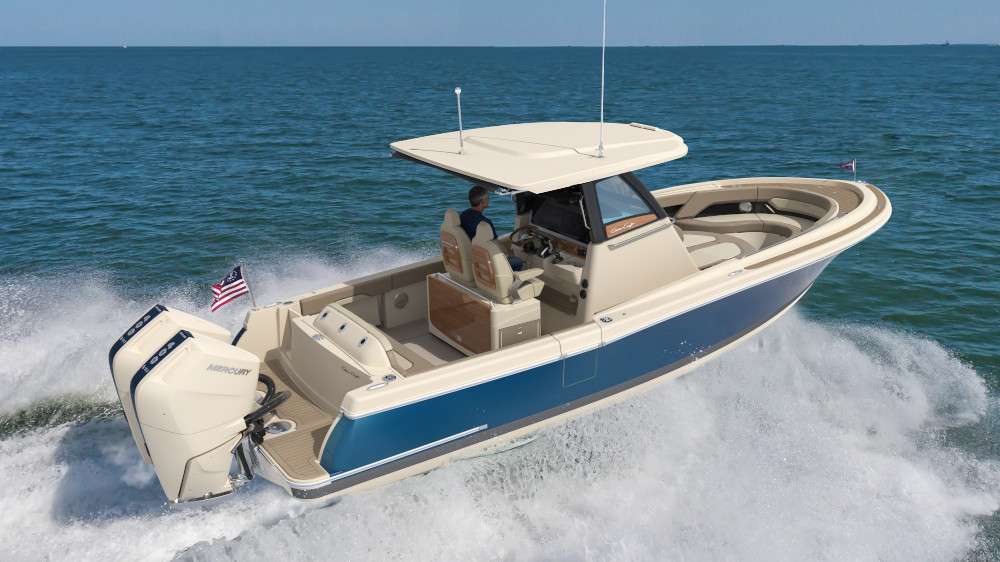 Pressmare | Chris-Craft Catalina 31: The American Heritage of a Premium ...