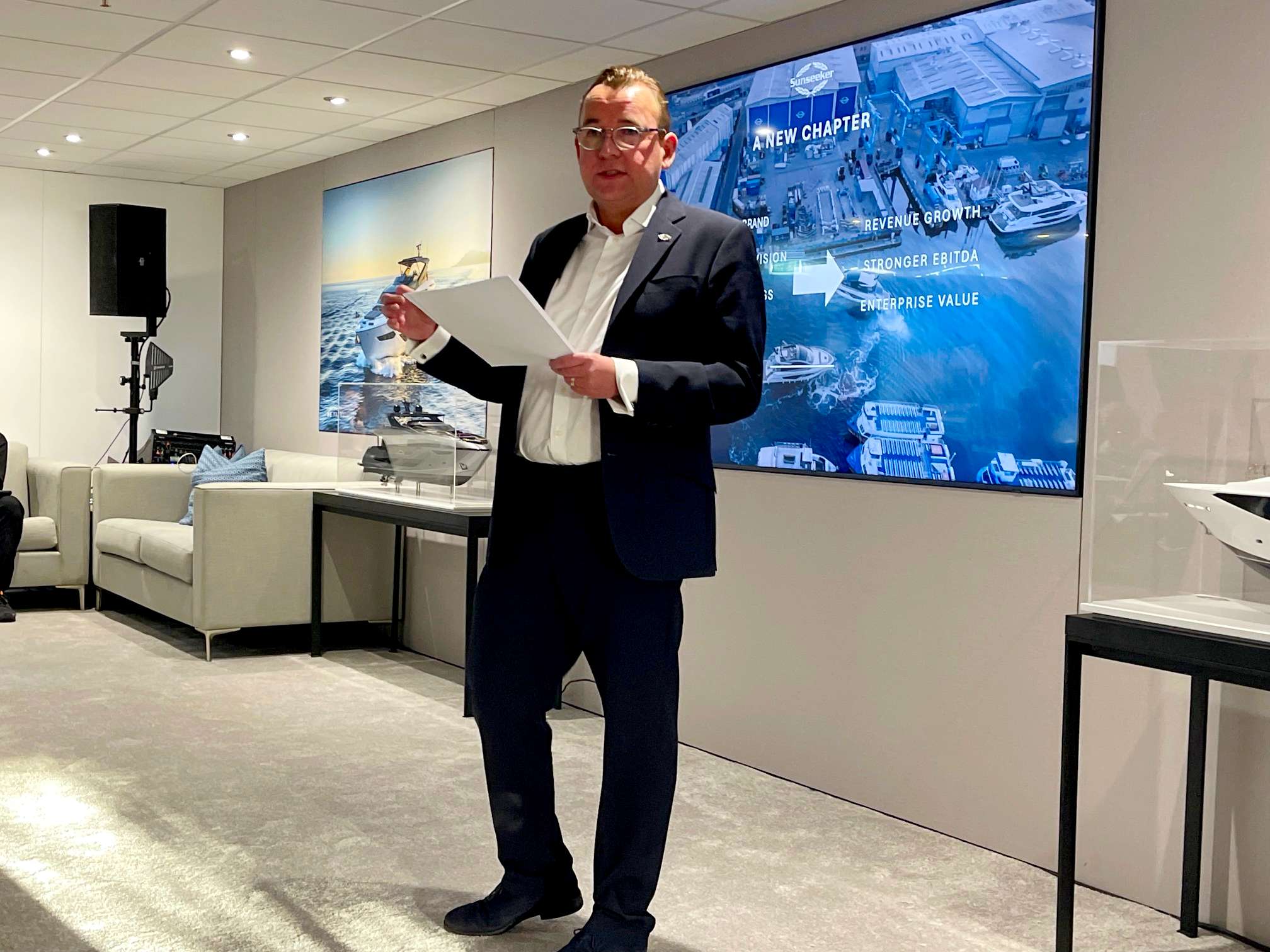 Pressmare | Sunseeker al boot Düsseldorf 2026: il CEO Scott Miller ...