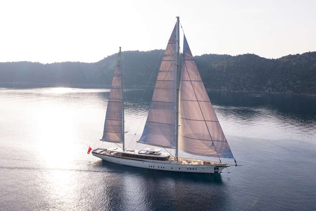 Pressmare | Simena, the 62-metre ketch by Ares Yachts with hybrid ...