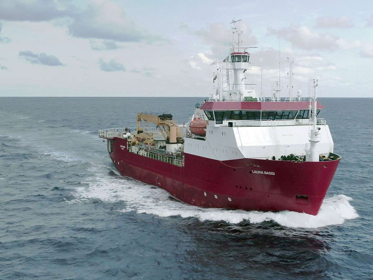Pressmare | Navi da ricerca: Laura Bassi e Gaia Blu insieme a Trieste ...